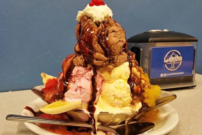 Leatherby’s Family Creamery
