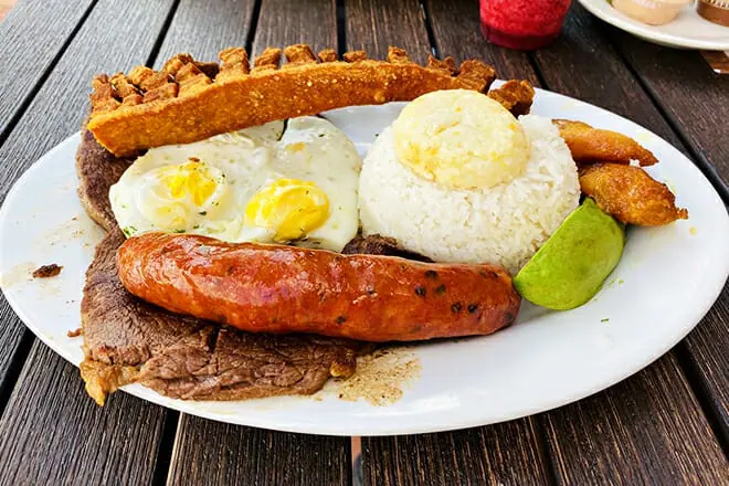 Noches de Colombia
