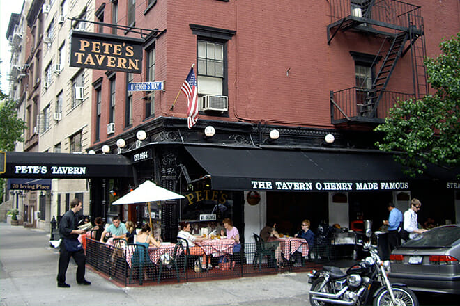 One of the oldest restaurants in NYC - Pete's Tavern, open since 1864