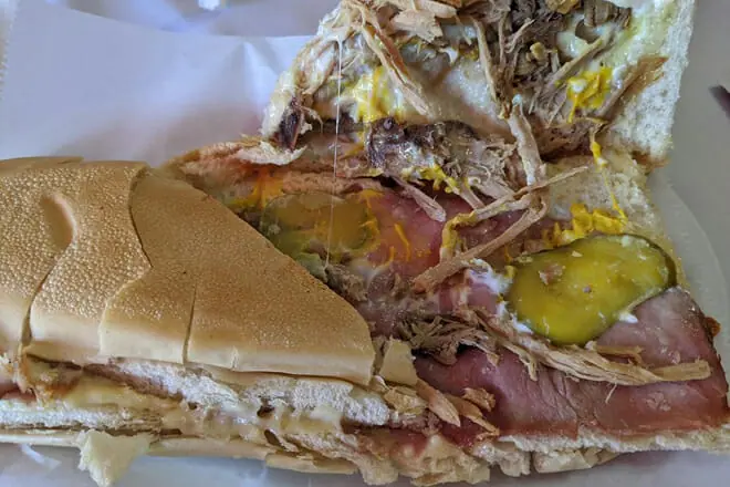 Denny’s Latin Cafe