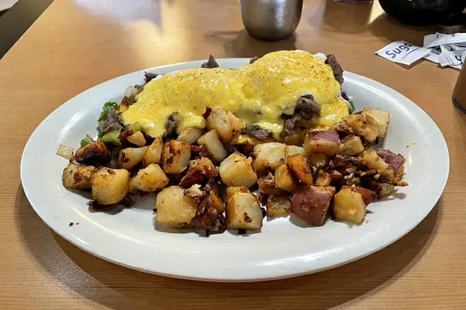 Eggs Up Grill