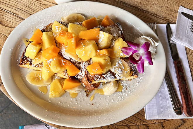 Goofy Cafe & Dine — Honolulu