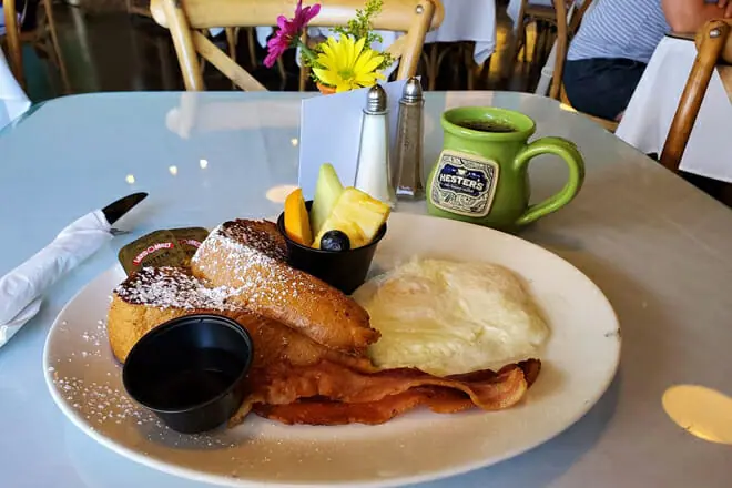 Hester’s Cafe and Coffee Bar