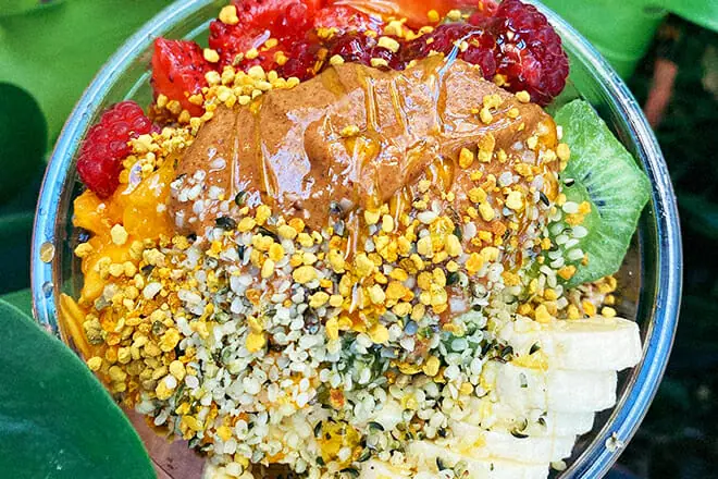 Paia Bowls