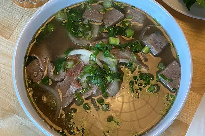 Thơm