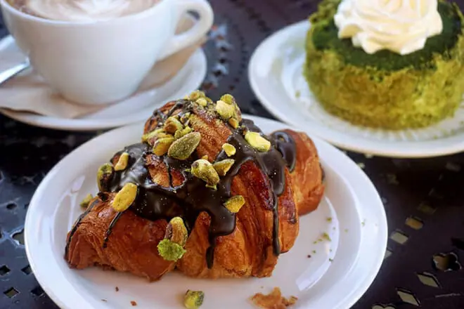 urth caffe