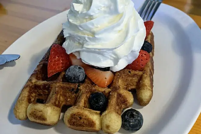 Mary's Café