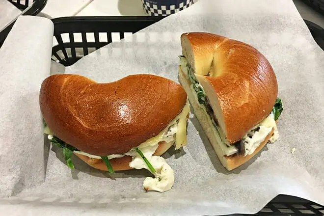 Noah's Bagels