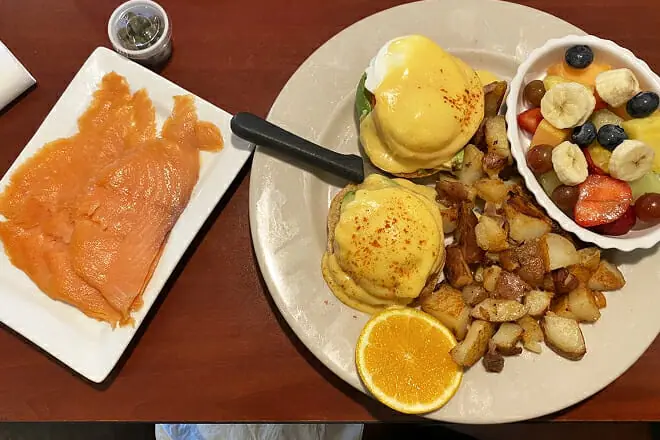 Benedict’s Family Restaurant