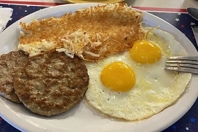 Hoot’s Breakfast and Lunch