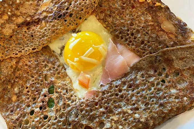 Key Plaza Creperie