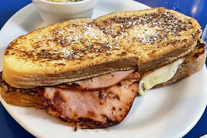 Monty's Blue Plate Diner