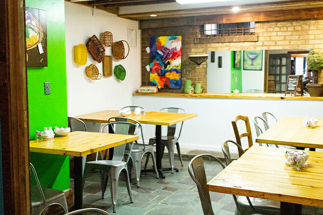 Leola's Café & Coffee House
