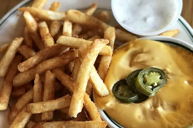 Mt Adams Bar & Grill