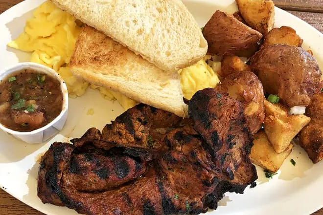 Shoreline Café