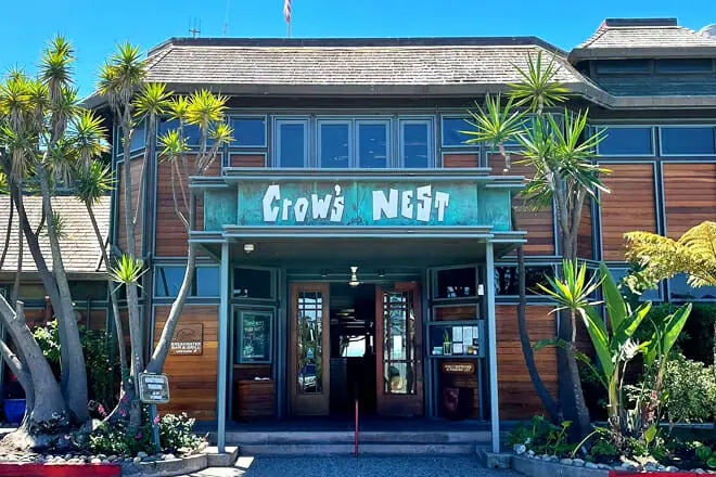 The Crow’s Nest
