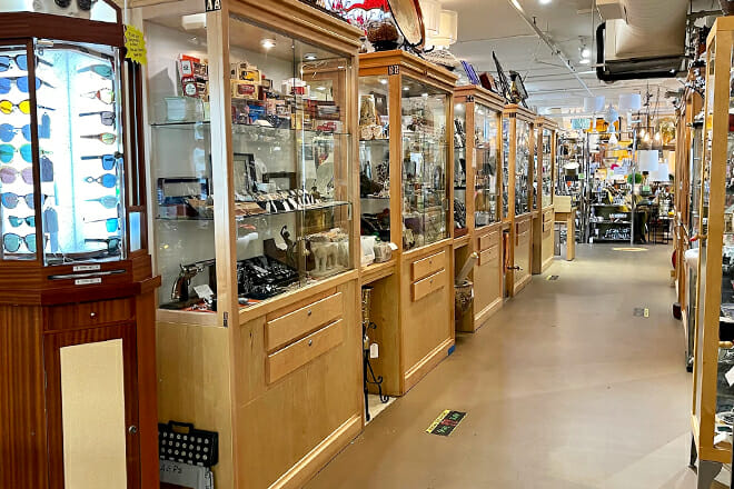 Antique Galleries of Palm Springs