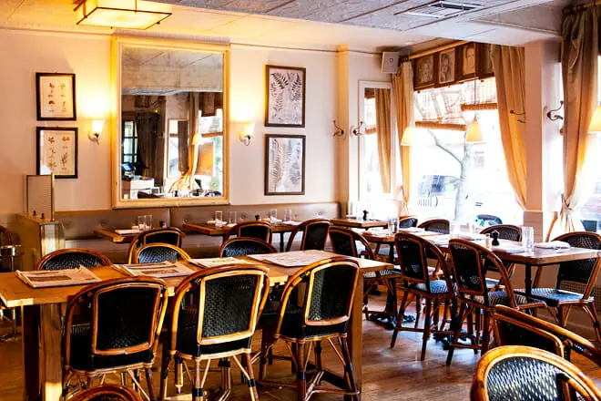 Cafe Cluny