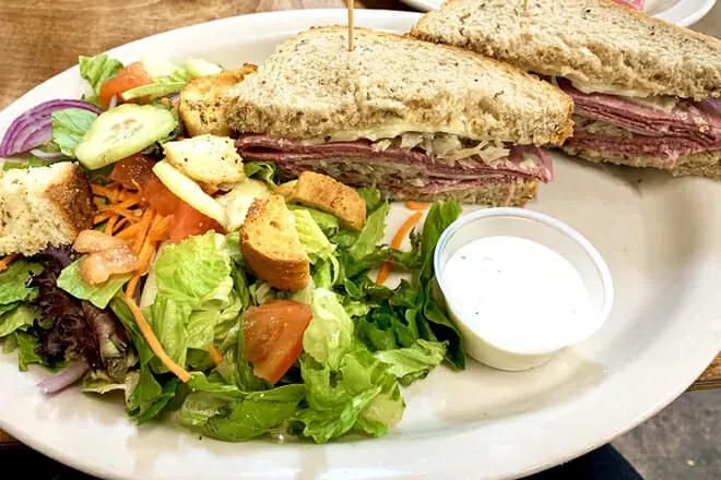 Uwe's Bakery & Deli