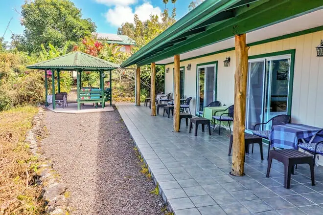 Mango Sunset Bed & Breakfast Inn