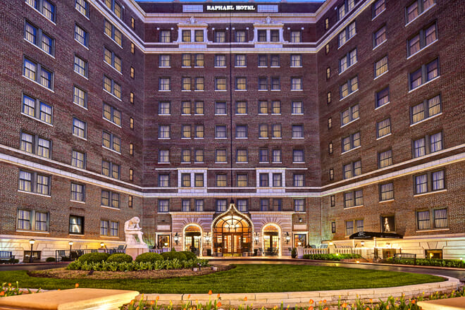 The Raphael Hotel, Kansas City