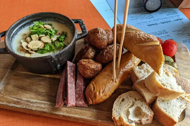 Melting Pot Social