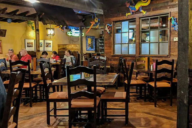 Amigos Cantina