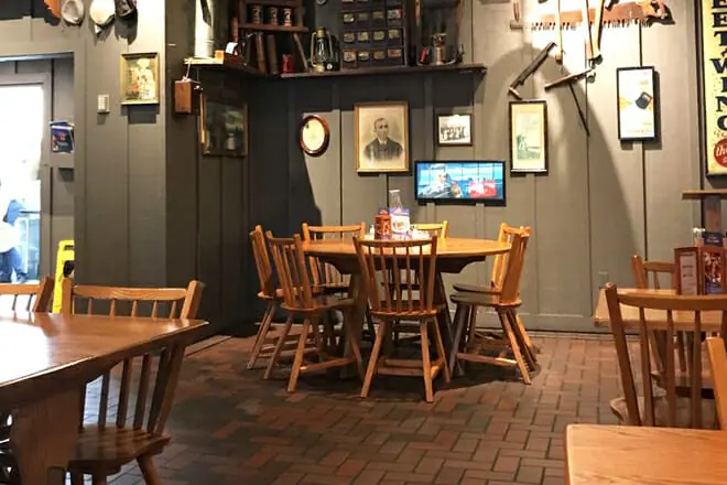 Cracker Barrel