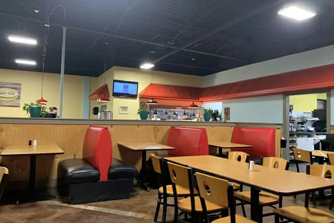 Eggs Up Grill