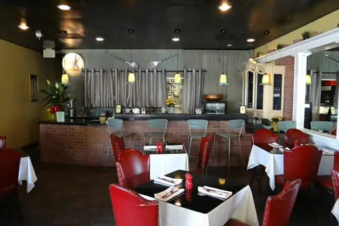 Escargot Bistro