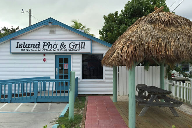 Island Pho & Grill