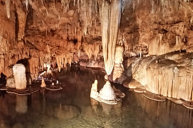 Onondaga Cave State Park