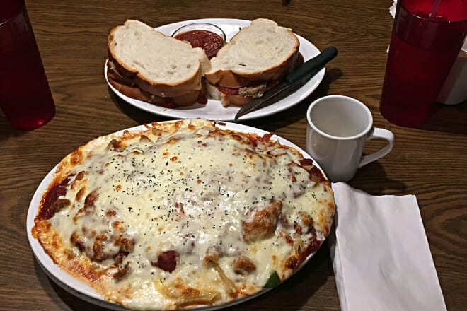 Ronnally’s Pizza and Pasta