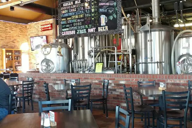 Snow Eagle Brewing & Grill