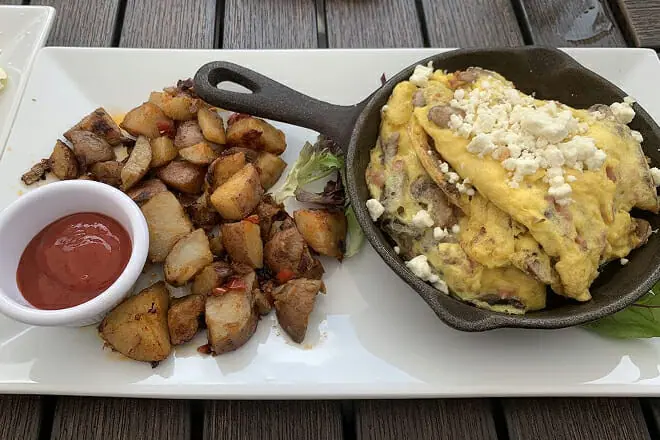 Cé La Vi (Formerly Whipped Creperie)