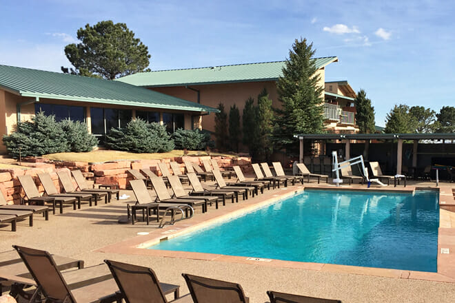 garden of the gods resort and club