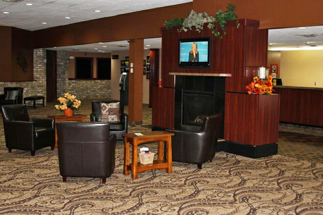 Gladstone Inn and Suites