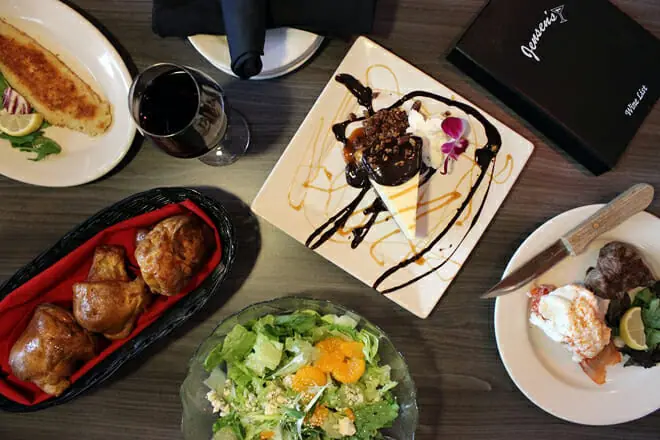 Jensen’s Food & Cocktails