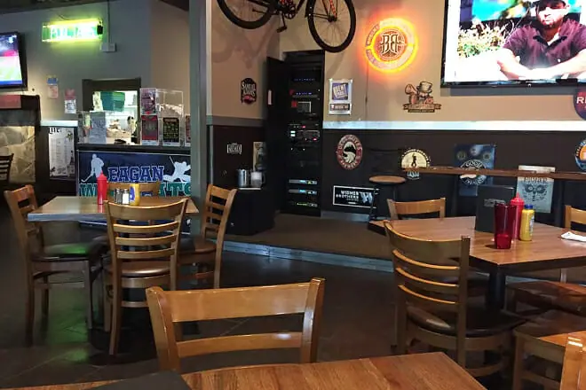 Lone Oak Grill