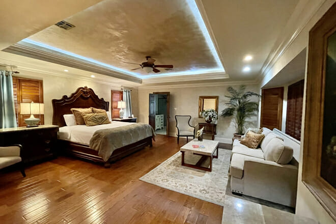 Louisiana Cajun Mansion Bed & Breakfast
