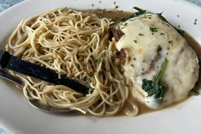 Mezzaluna Pizzeria