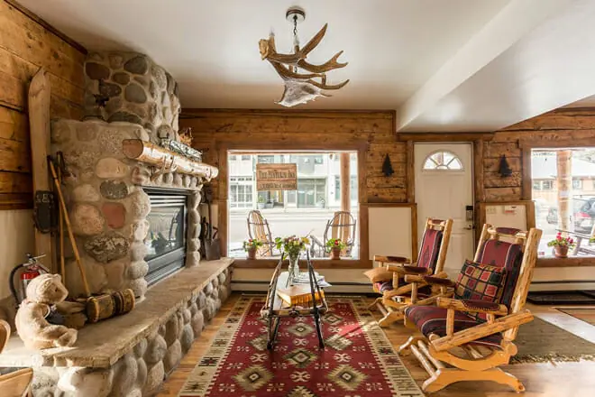 Minturn Inn