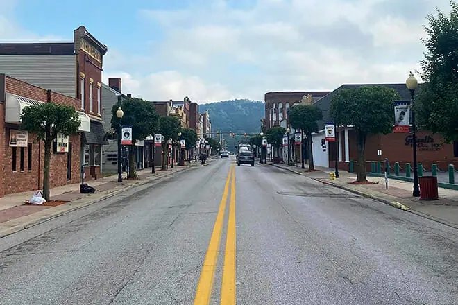 Moundsville