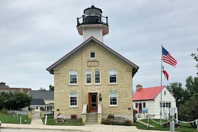 1860 Light Station