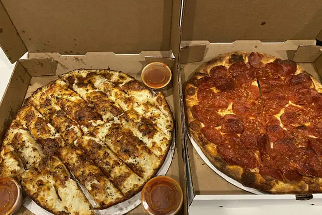 7 Stone Pizzeria