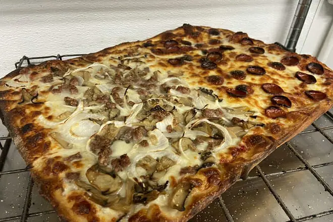 Airport Pizzeria
