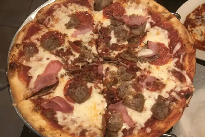 Carini's Italian Restaurant & Pizza