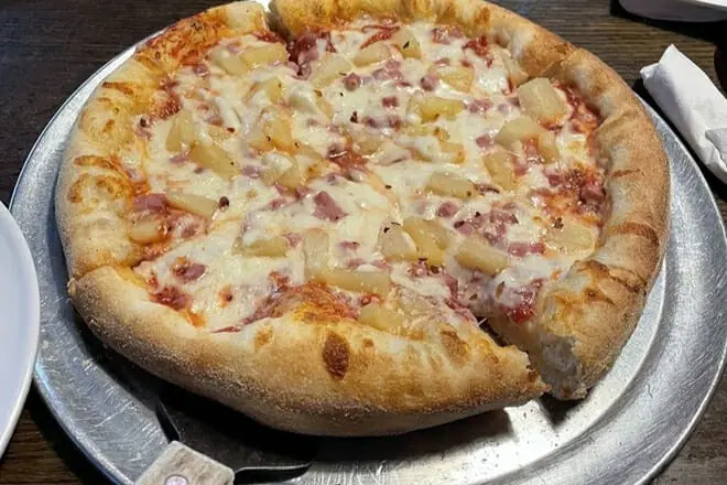 Carmines Pie House