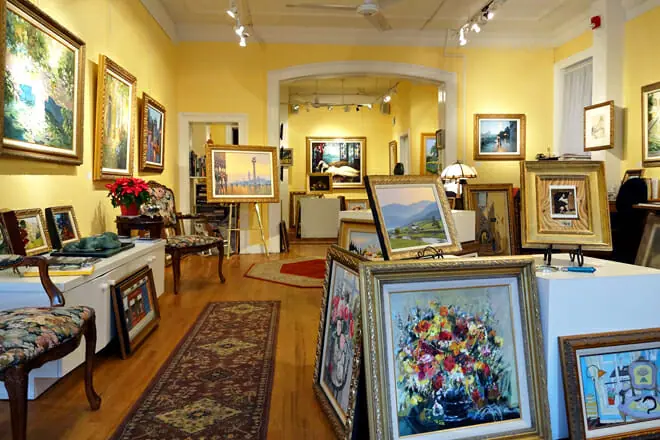 Chetkin Gallery