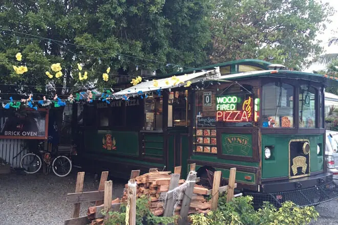 Clemente’s Trolley Pizzeria